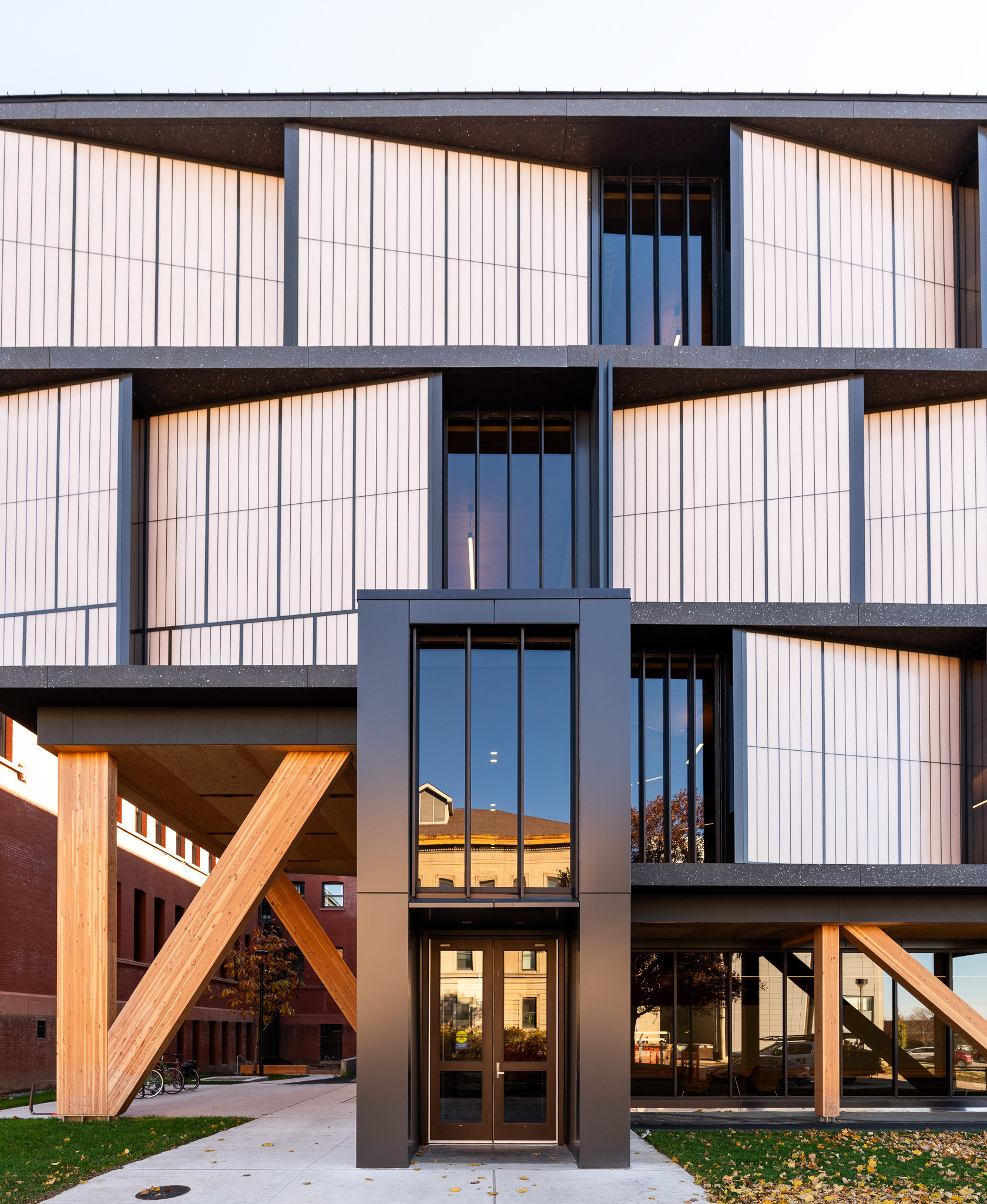 Timberlyne Commercial | UNL College of Architecture