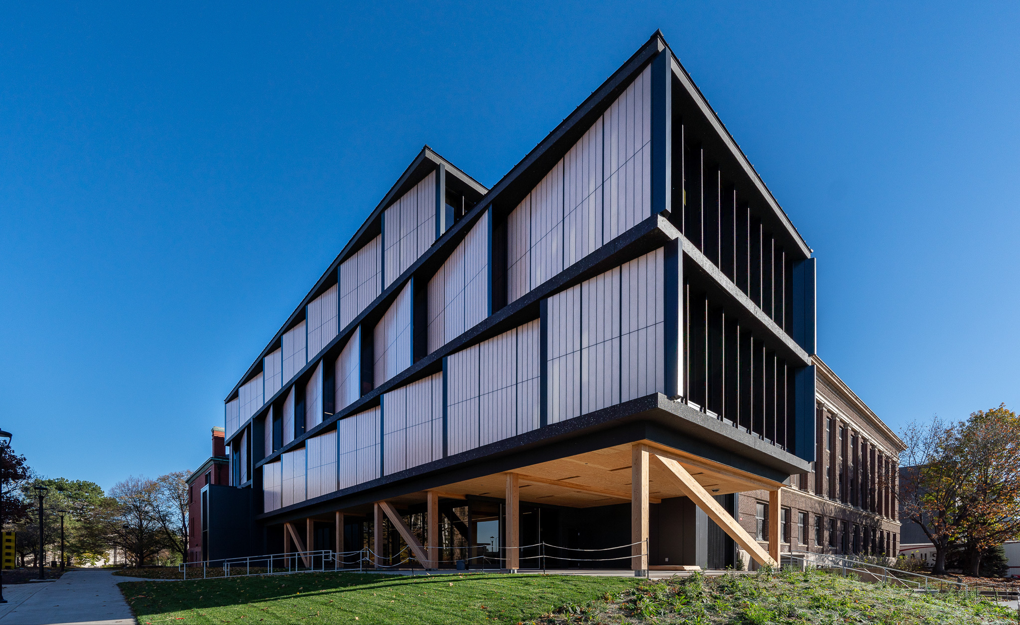 Timberlyne Commercial | UNL College of Architecture