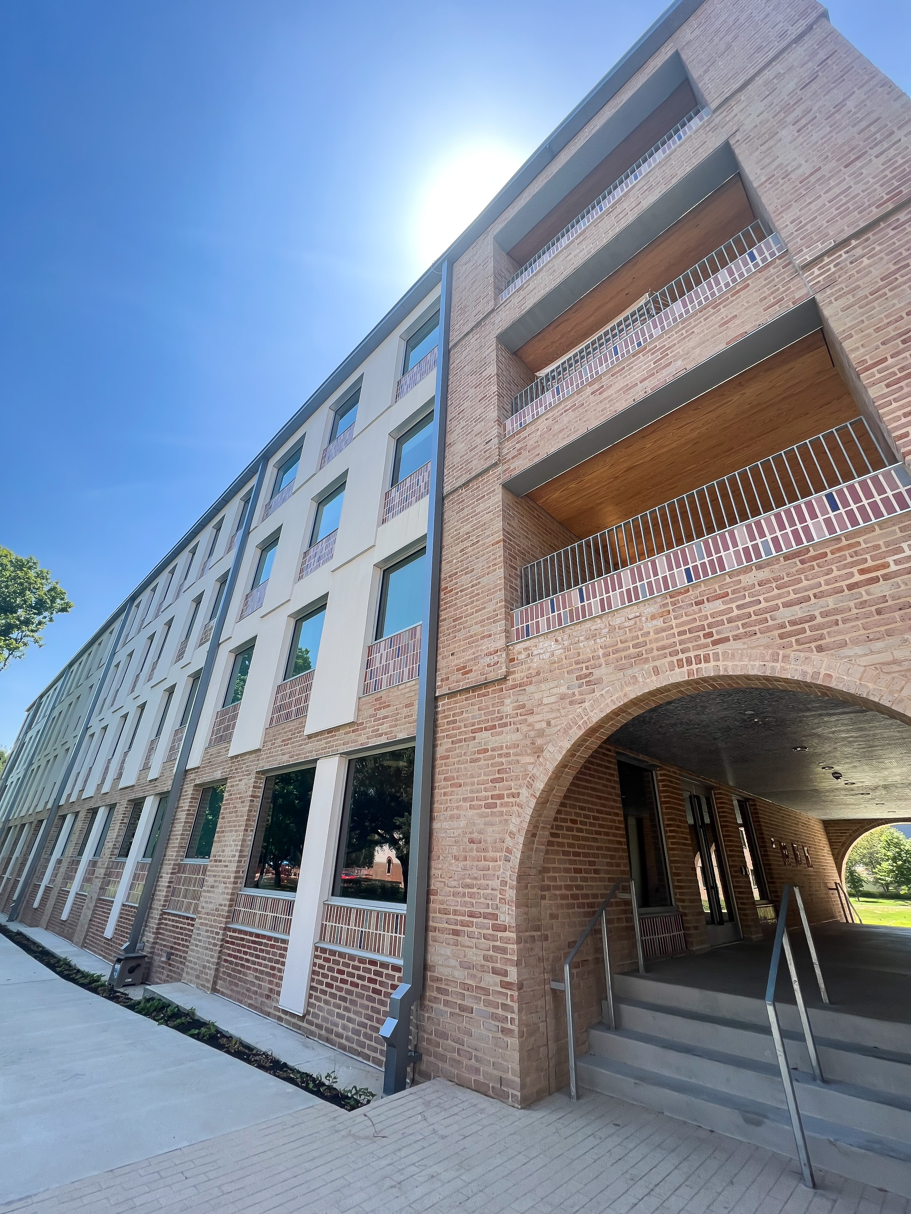 Timberlyne Commercial | Rice University Hanszen College