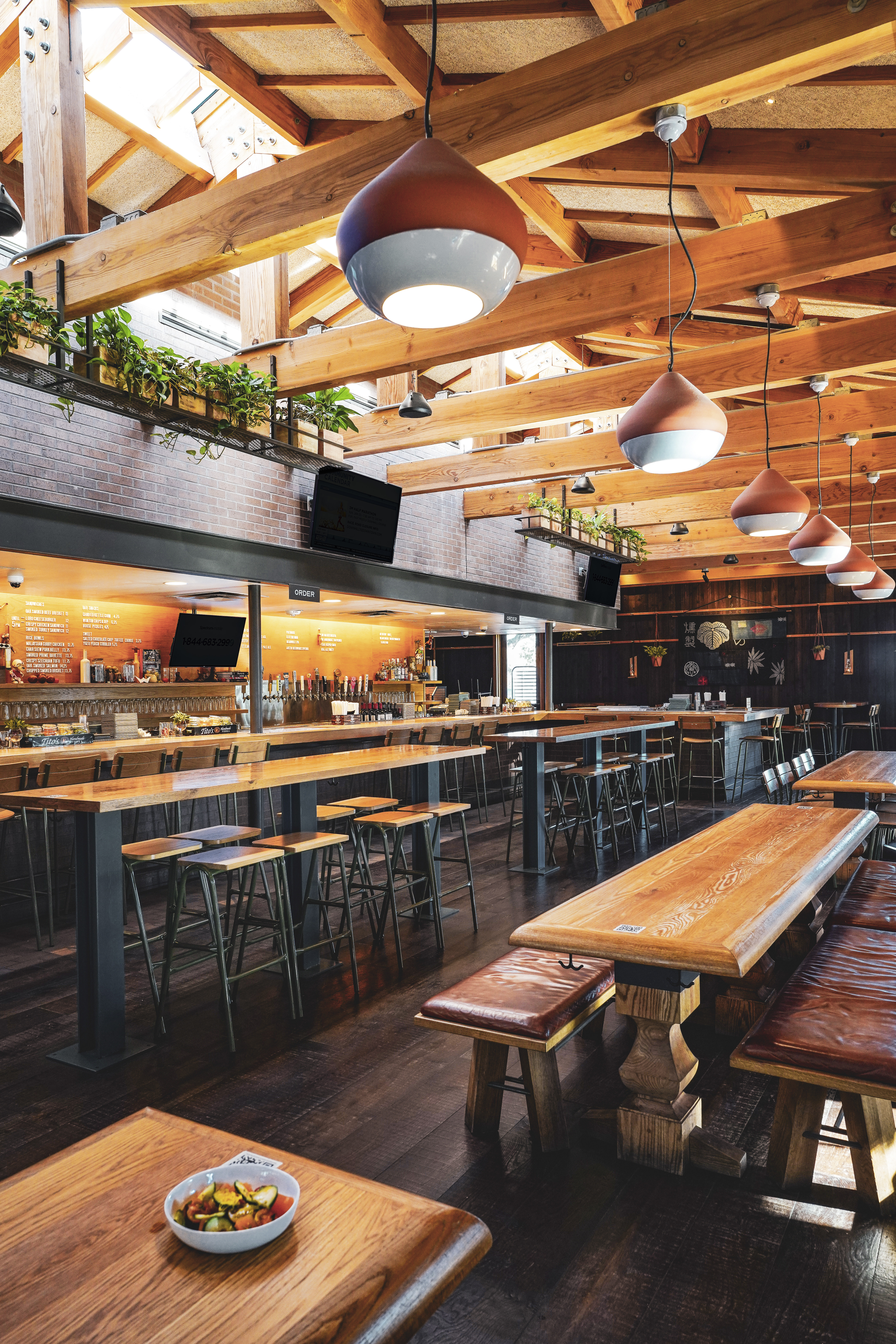 Timberlyne Commercial | Loro Smokehouse